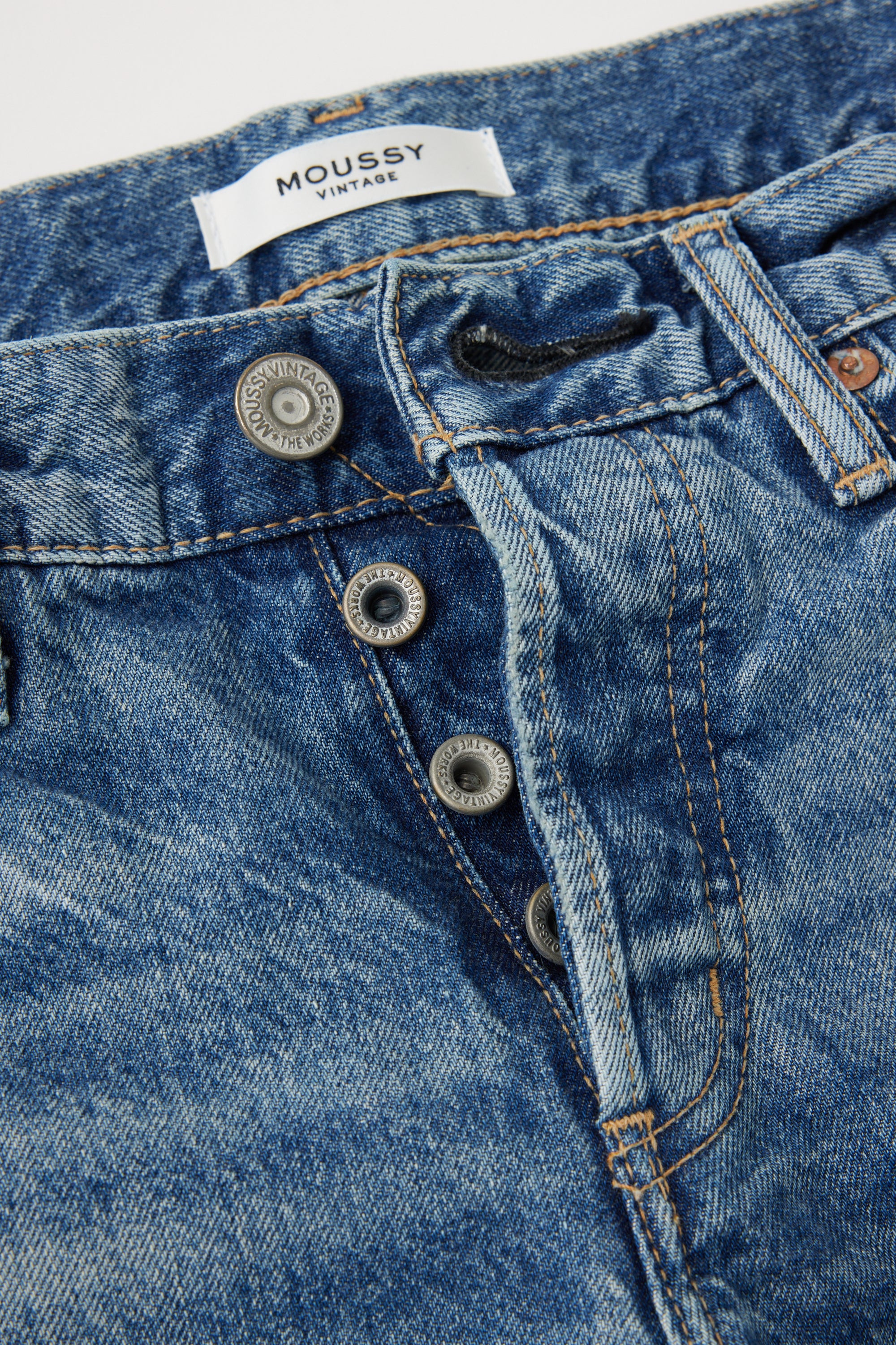 MOUSSY - Official Site