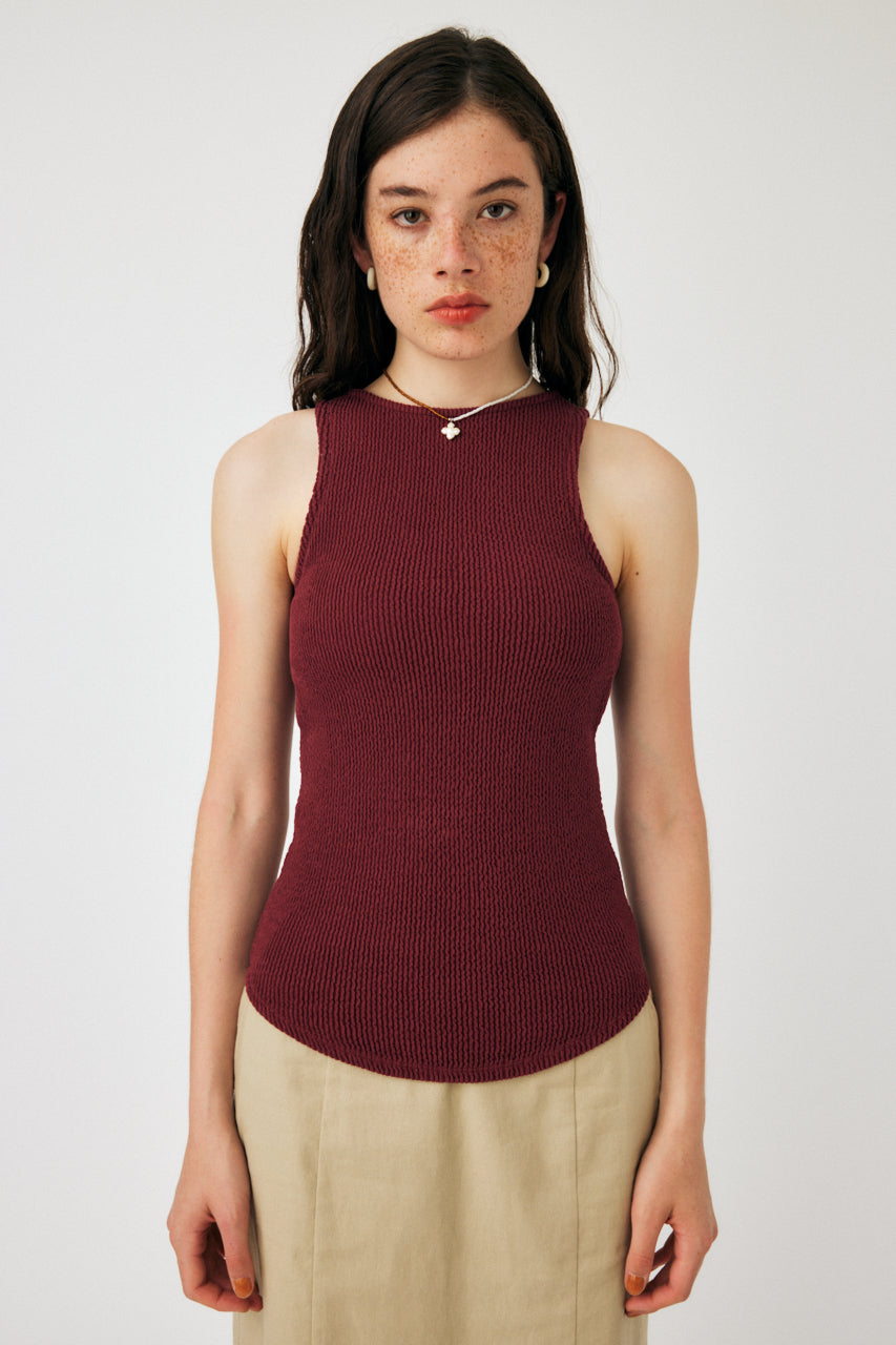OPEN BACK MIDDLE NECK TOP