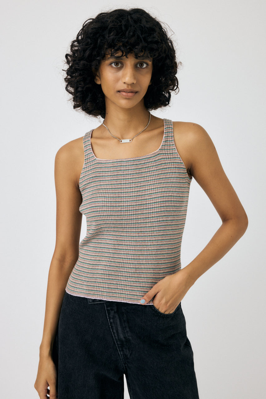 Tanks & Tees – MOUSSY