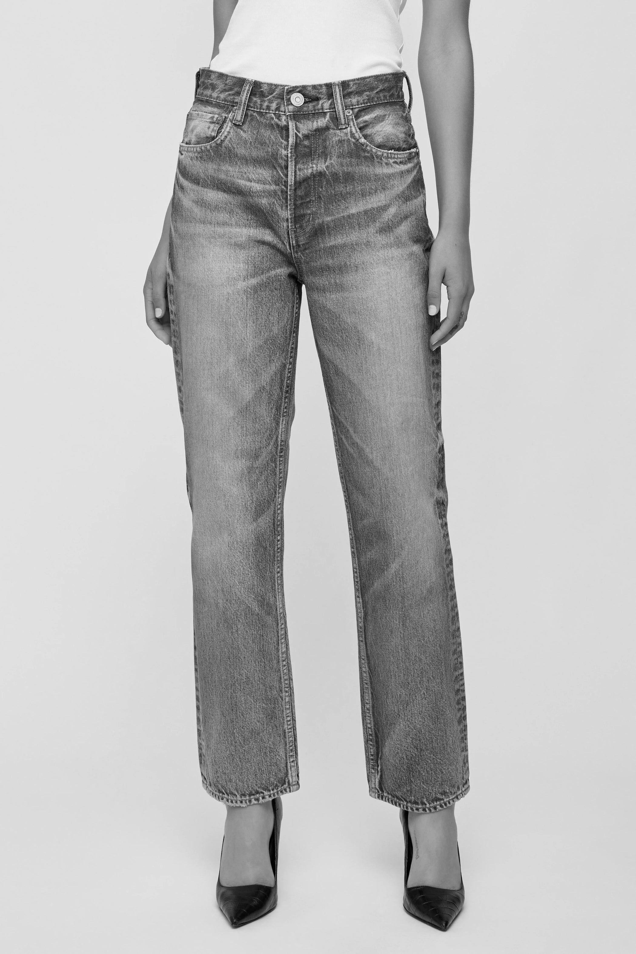 Fit Guide – MOUSSY